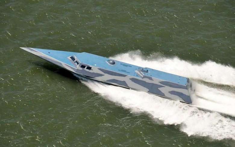 Малозаметный стелс-катер специального назначения Combatant Craft Heavy ...